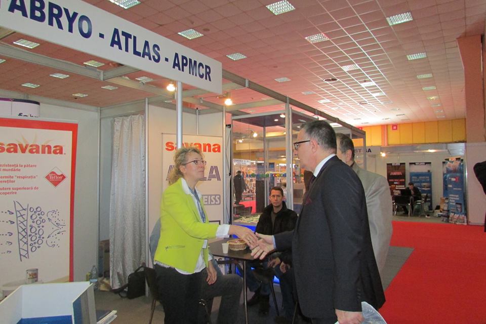 Stand dedicat produselor pentru construcții în cadrul târgului Fabricat ...